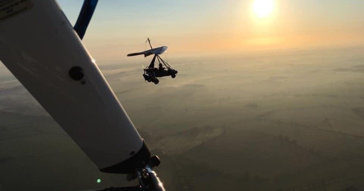 Microlight Flying Experience | WonderDays