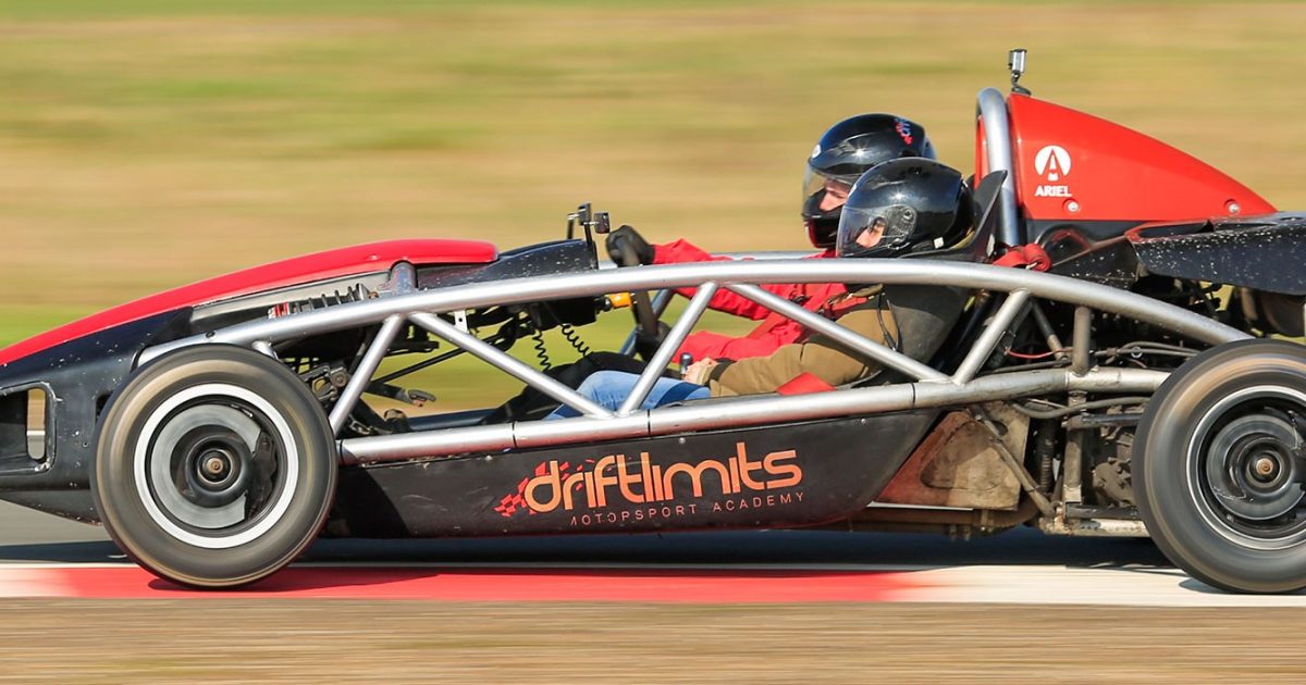Drift Limits Cars Ariel Atom 300 | WonderDays