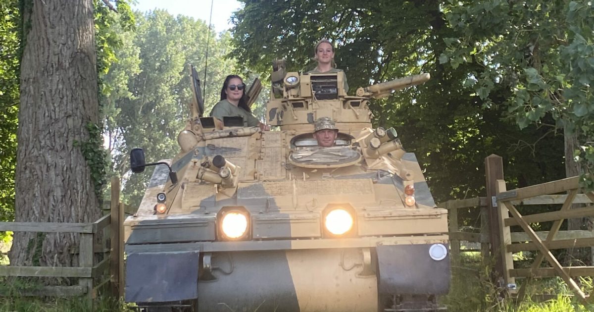 Tank Passenger Ride Experience | WonderDays