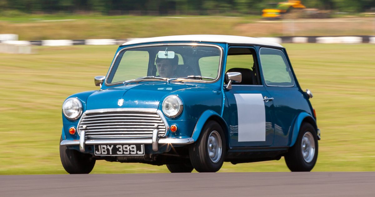 SuperCars Mini Cooper S | WonderDays