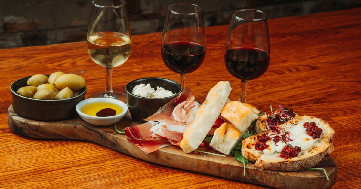 Italian Wine and Nibbles in Reading | WonderDays