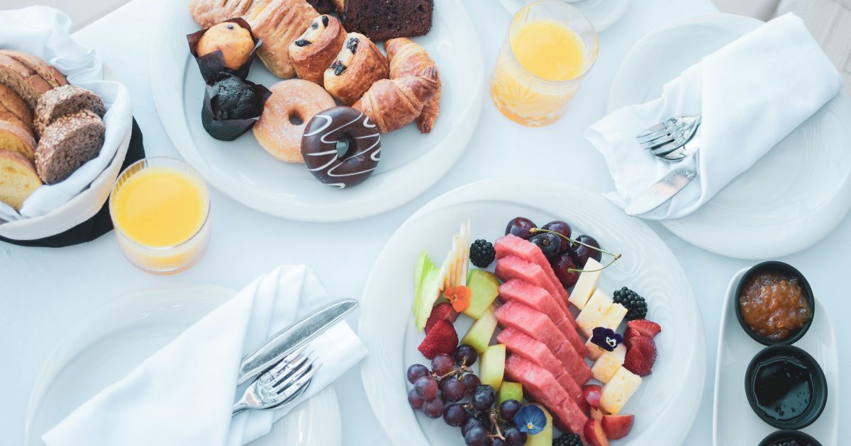 Dinner, Bed & Breakfast Deals Experience Days | WonderDays