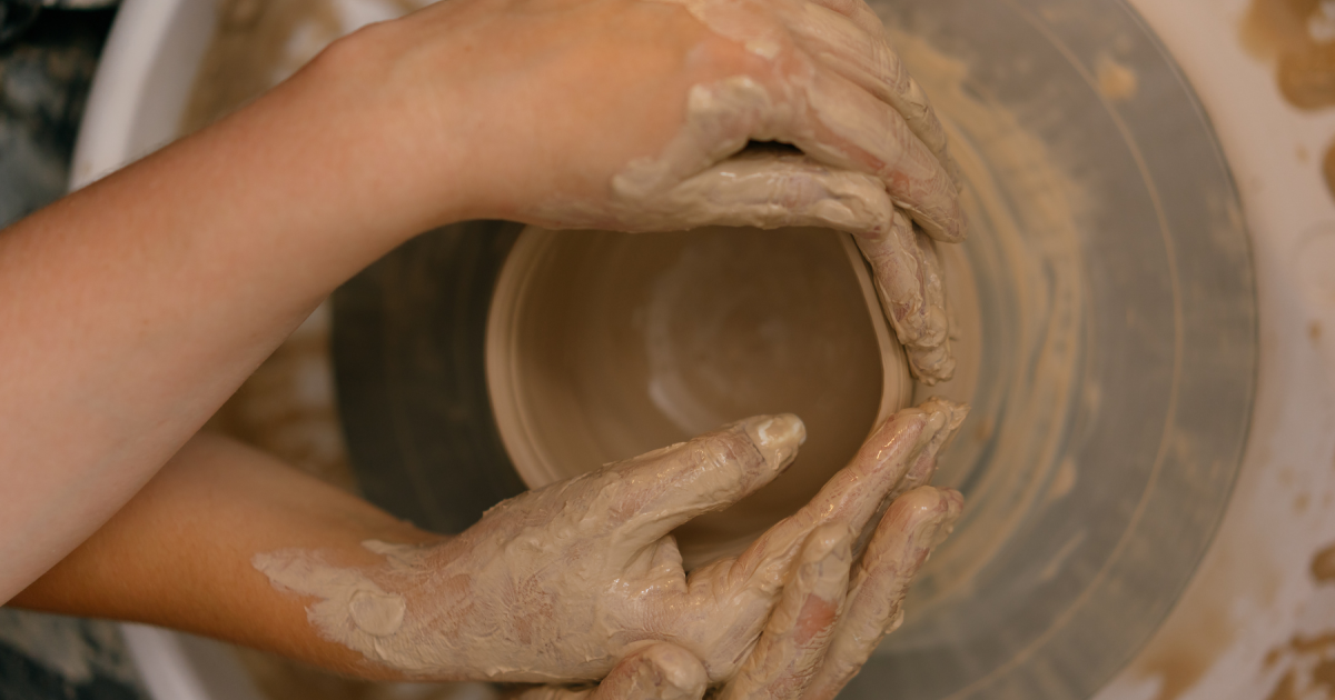 Couples Pottery Class in Stoke-on-Trent | WonderDays