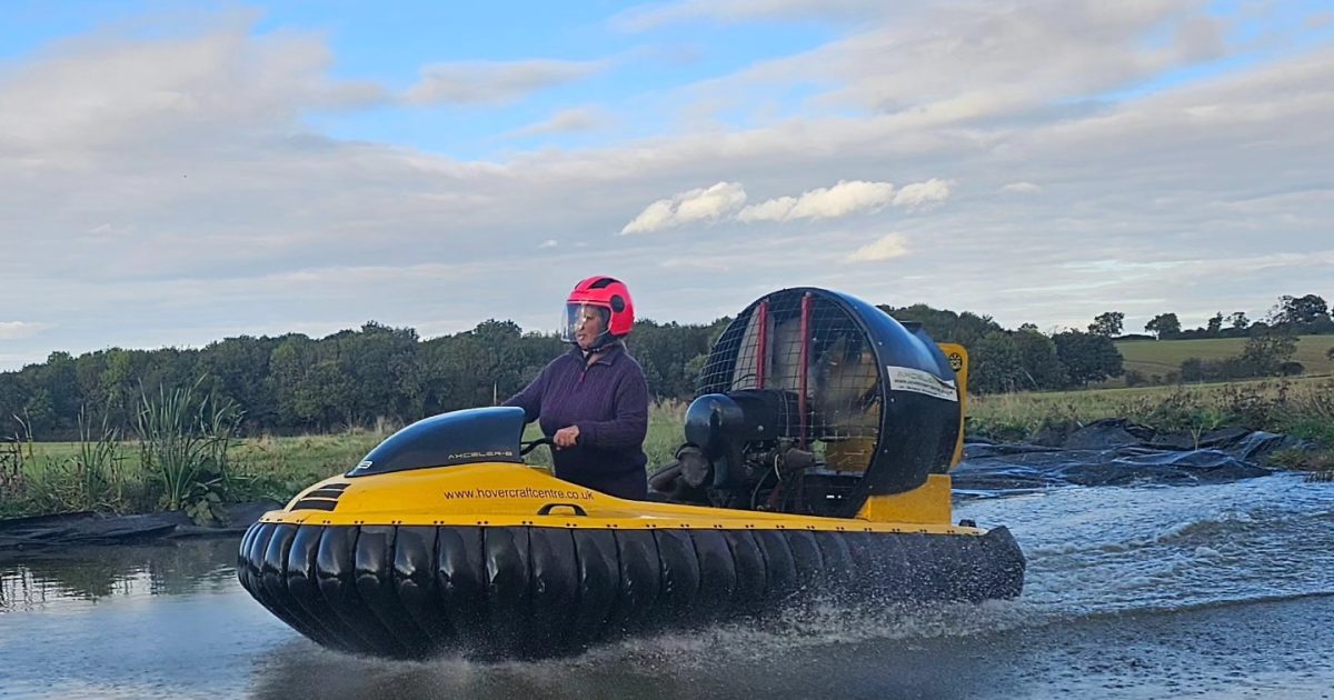 Private Hovercraft Experience | WonderDays