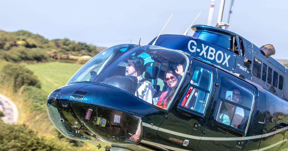 6 Mile Helicopter Flight Experience | WonderDays