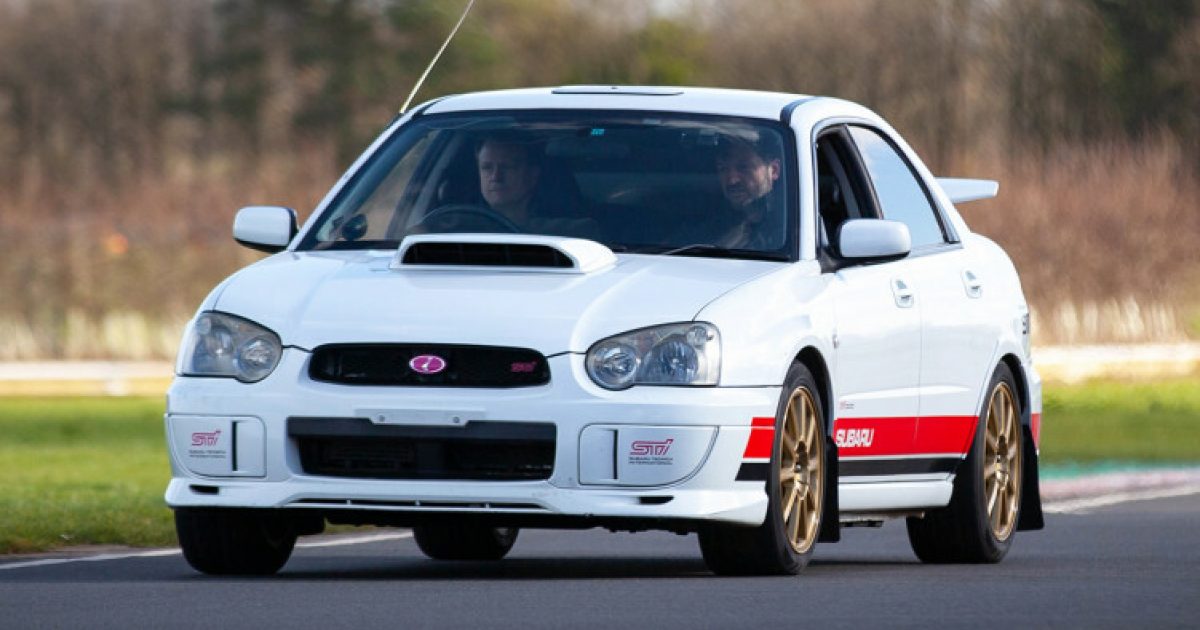 SuperCars Subaru STI | WonderDays